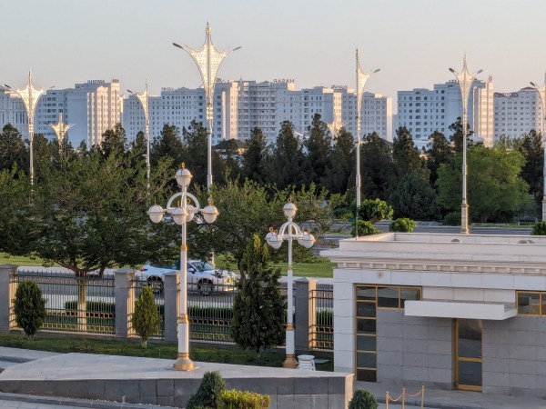 The City of White Marble | Aging Adventurer